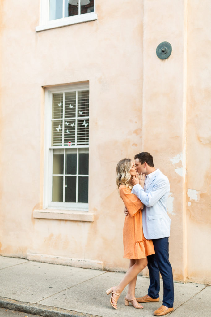 Downtown Charleston Engagement Session - alexandraleephoto