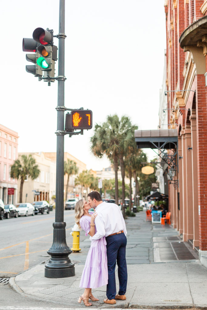 Downtown Charleston Engagement Session - alexandraleephoto