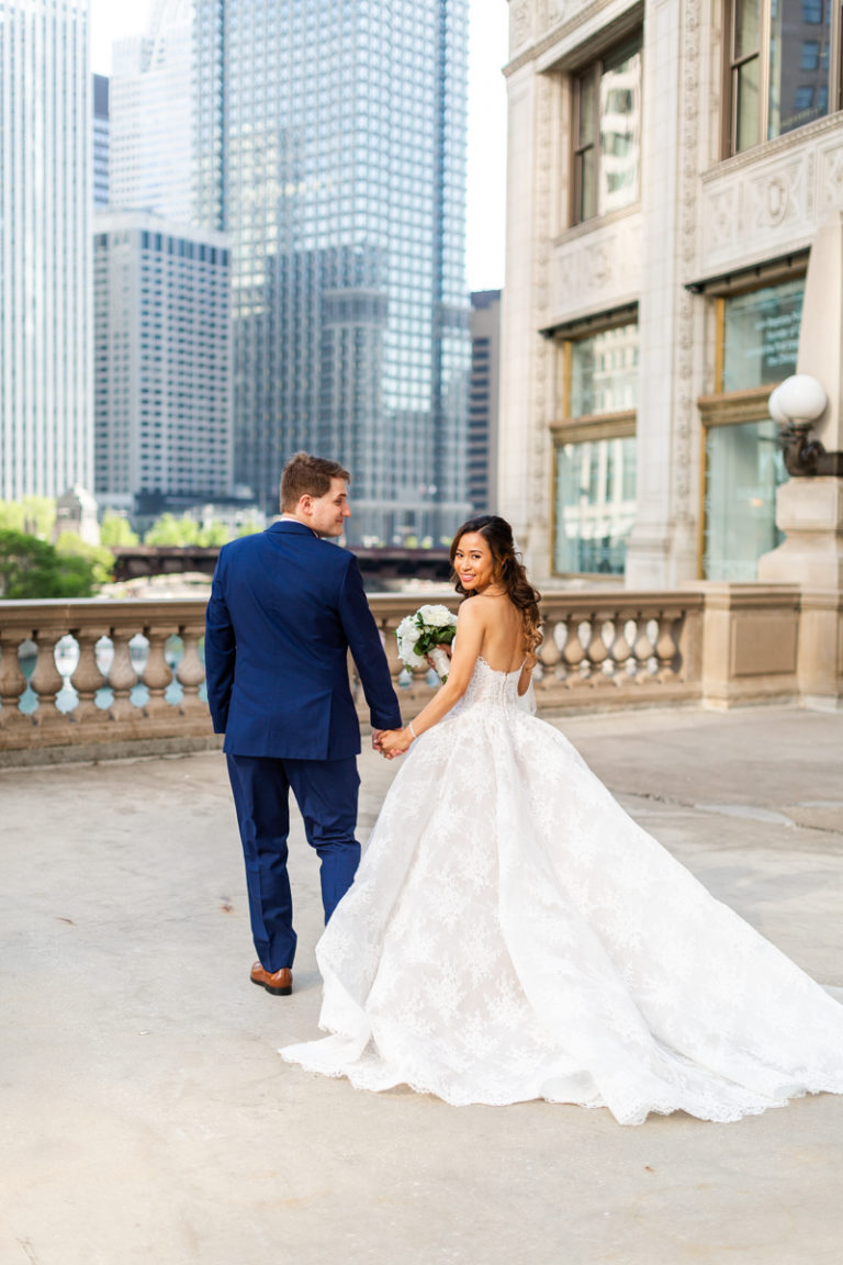 Elegant and Romantic Downtown Chicago Wedding
